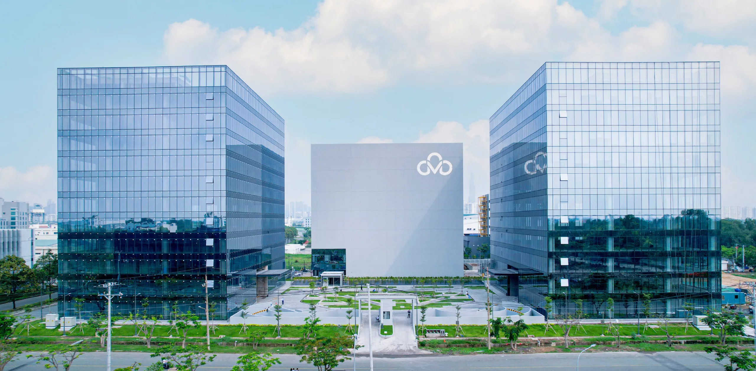 Digital Transformation Era: CMC Global brings Vietnam Technology to ...